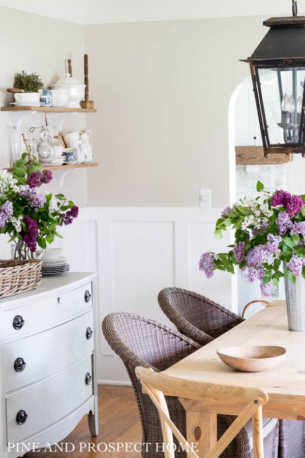 Decorating With Lilacs Like A Pro: What To Know Before You Cut Them ...