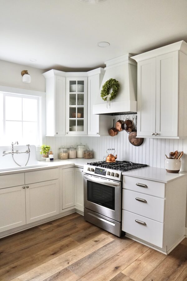 Simple and Cozy Cottage Home Tour: Amy Fritz Share The Love Series ...