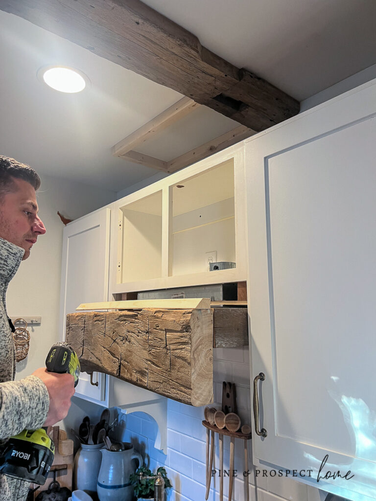 English Cottage Inspired Vent Hood Reveal: Recreating a Traditional ...