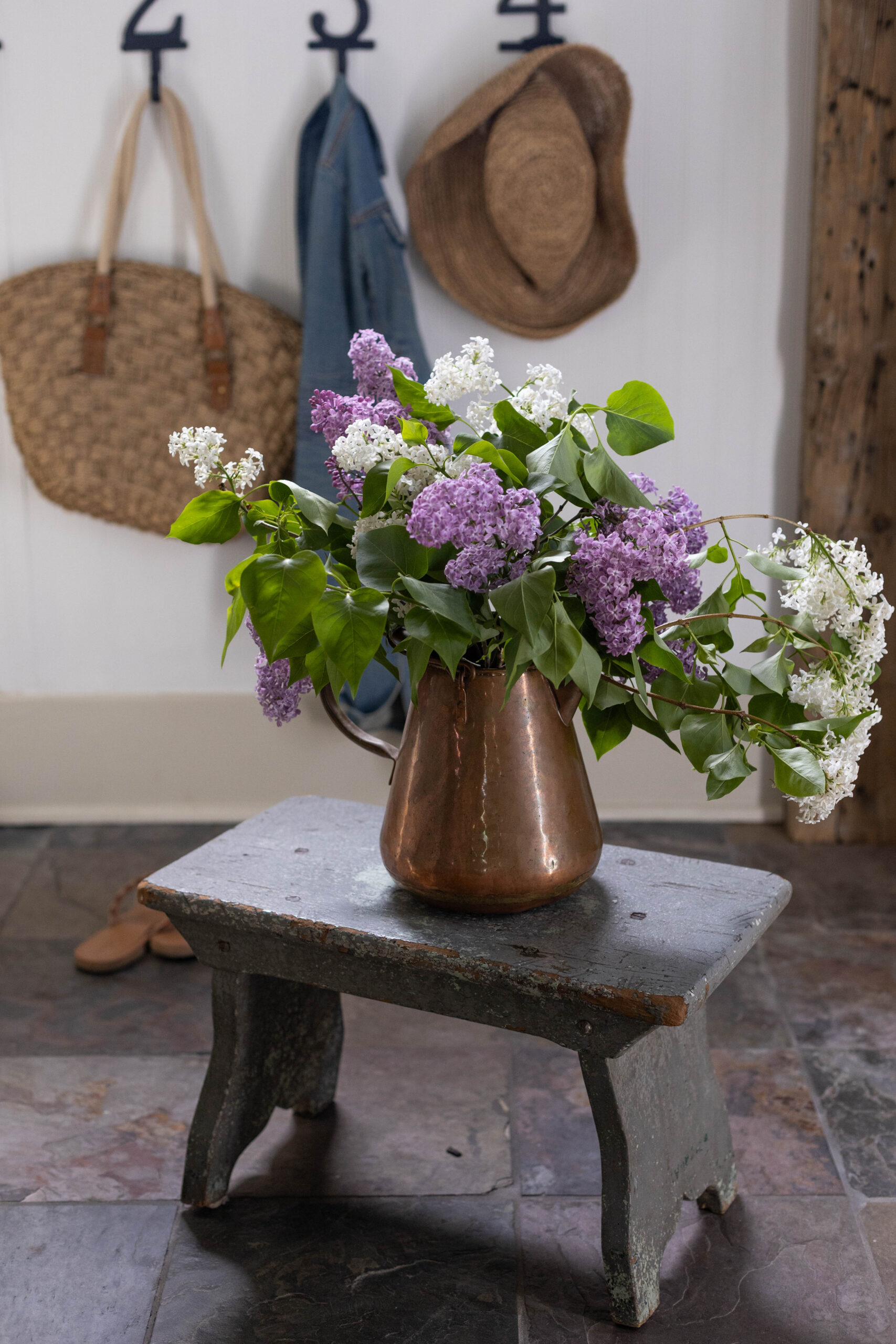 An Early Summer Home Tour Full of Fresh Lilacs: Step Inside - Pine and ...